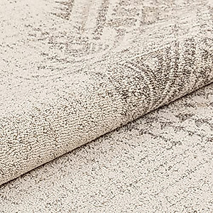 Well Woven Anita Beige Tribal Medallion (5'3" x 7'3") Area Rug