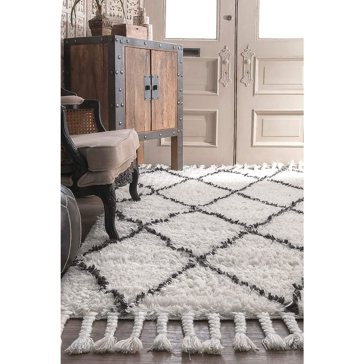 nuLOOM Hand Knotted Fez Shag Area Rug, 4x6, Natural