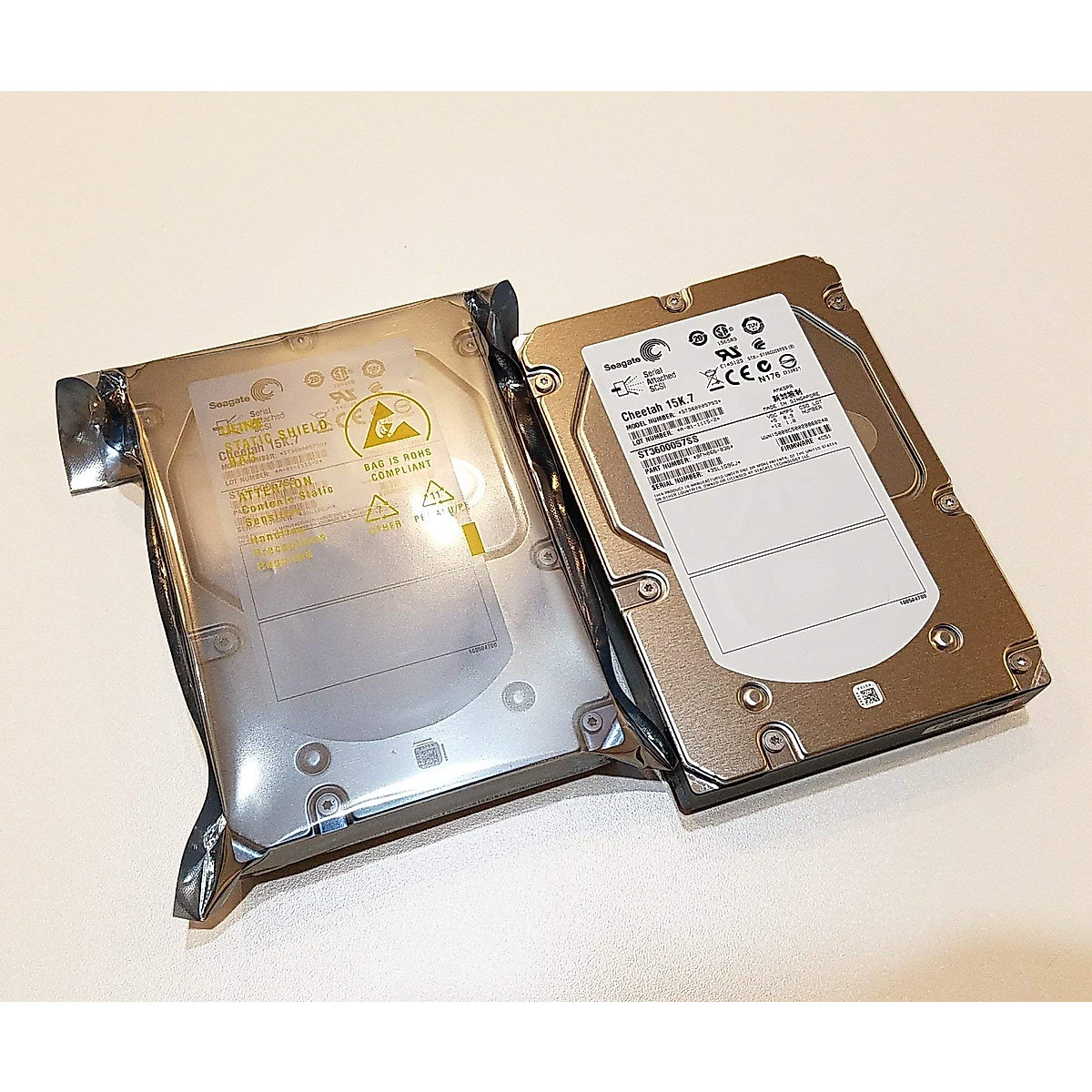 Seagate Technology - Seagate Cheetah 15K.7 St3600057ss 600 Gb 3.5 Internal Hard Drive