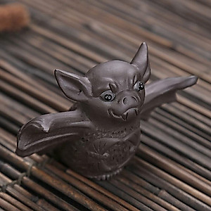 Ceramics Cute Bat Statue Sculpture Frgurine Tea Pet Gift for Home Office Room Desktop Display Decorative Decoration