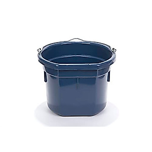 Little Giant® Flat Back Plastic Animal Feed Bucket | Animal Feed Bucket with Metal Handle | Horse Feed & Water Bucket | 8 Quarts | Navy