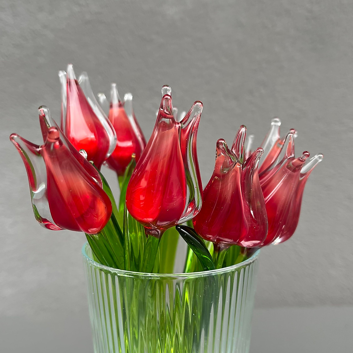 Red Glass Tulip Flower - Tulip Ornaments Figurine - Blown Flower Sculpture - Art Decor for Garden - Decoration for Plants - Flower Gifts
