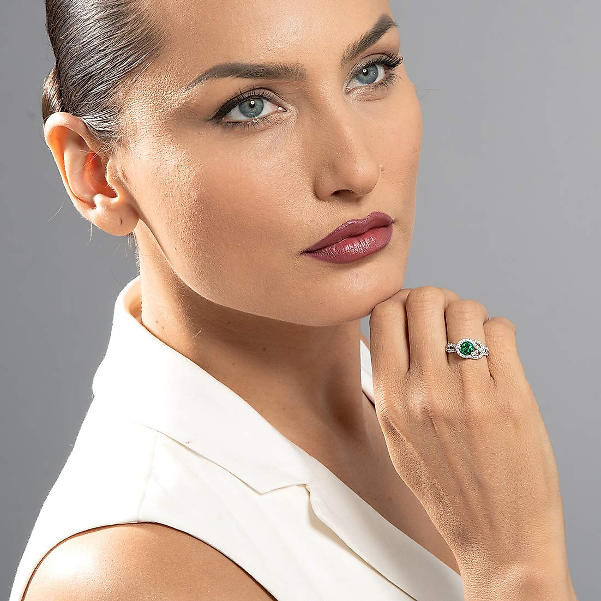 PEORA Simulated Emerald Ring in Sterling Silver, Infinity Knot Design, Round Shape, 6mm, 0.75 Carat Total, Comfort Fit, Size 8