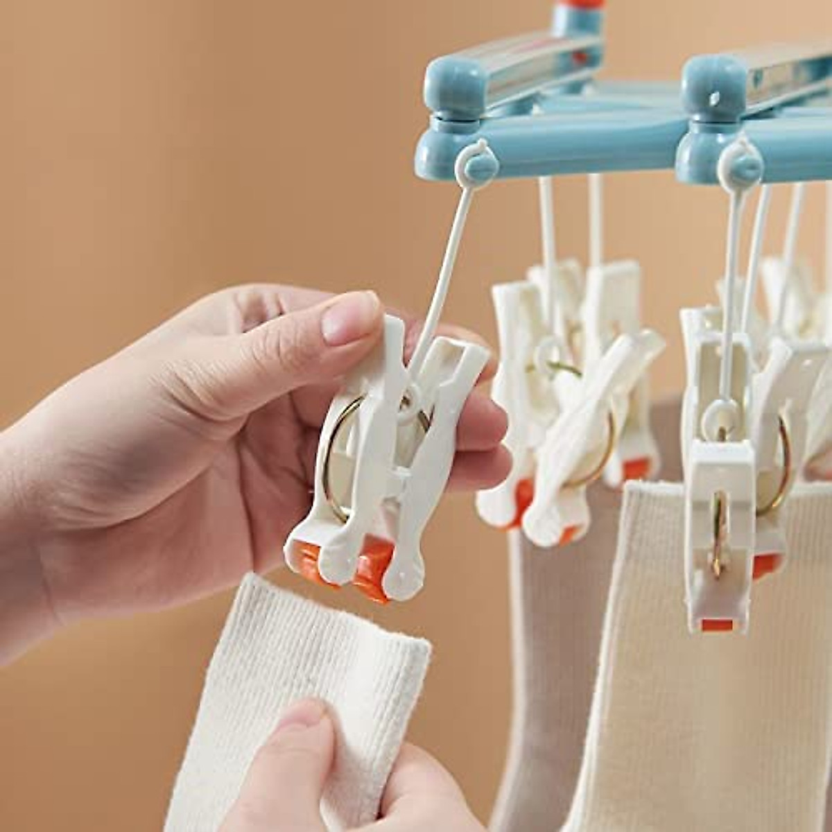 SHZMJL Foldable Clothes Drying Hanger with 29 Clips-Drip Hanger-Sock，Laundry Drying Rack Hanger for Socks Bras，The Clips Release Quickly,Large Clamp of Imitation Turbine (White)