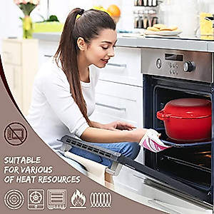 Overmont 2 in 1 Enameled Cast Iron Dutch Oven with Skillet Lid & Cookbook for Induction, Electric, Grill, Stovetop, Bread Baking (5 Quart)