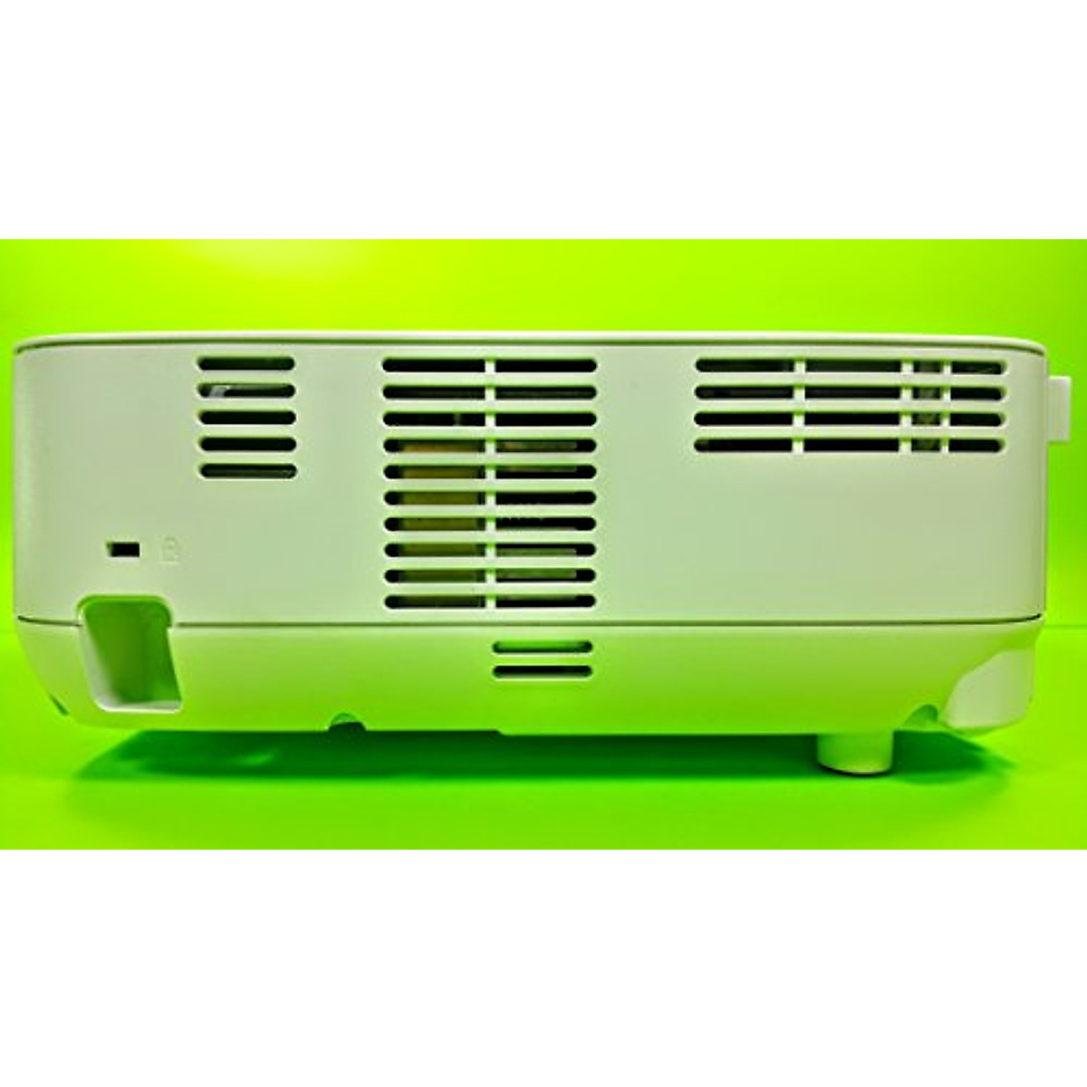 NEC 2600-lumen High-Brightness Mobile Projector (NP-V260X)