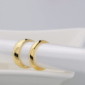 NIUCCI Stainless Steel Yellow Gold Filled Band Ring for Men Women Wedding Bands Thumb Finger Ring, Width 6mm, Size 8