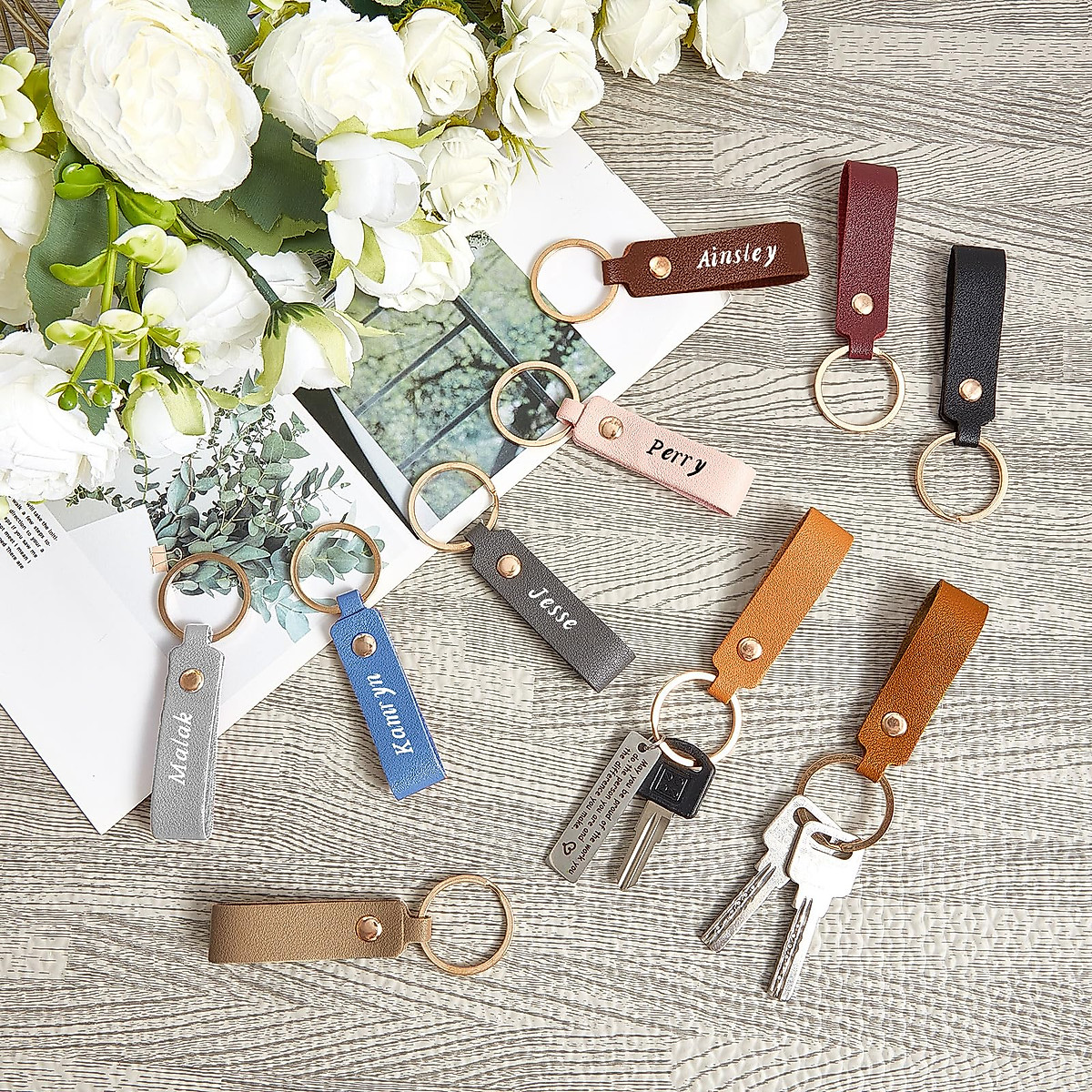 Wavyknot 200 Pack Personalized Leather Keychain Leather Kit PU Leather Keychain Blanks with Key Rings and Rivets Key Chain Blanks for DIY Craft Laser Engraving Keychain Making Leather Working