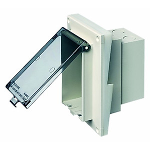 Arlington DBVR141C-1 Low Profile IN BOX Electrical Box with Weatherproof Cover for Retrofit Siding Construction, 1/2-Inch Lap, Vertical, Clear