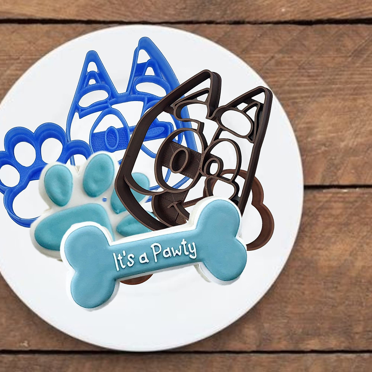 INSPIRED BY BLUEY COOKIE CUTTERS. Compatible With Bluey-Themed Australian Blue Heeler Cartoon Character, Sister Bingo Dog, Paw and Bone Cookie Cutters (4 Pack)