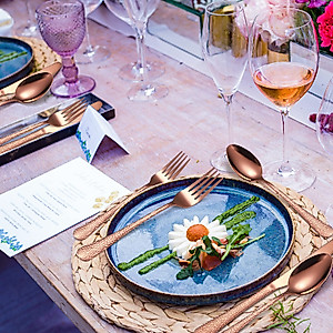 A · HOUSEWARE Hammered Silverware Copper/Rose Gold Flatware Set 40 Piece Service for 8 Stainless Steel Knives Forks Spoons Creative Handle Eating Utensils for Festival Parties Kitchen Daily Use