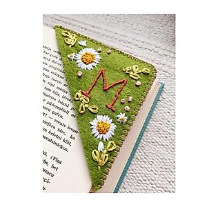 Personalized Hand Embroidered Corner Bookmark, Hand Stitched Felt Corner Letter Bookmark, Felt Triangle Bookmark, Cute Flower Letter Embroidery Bookmarks for Book Lovers（Summer-T）