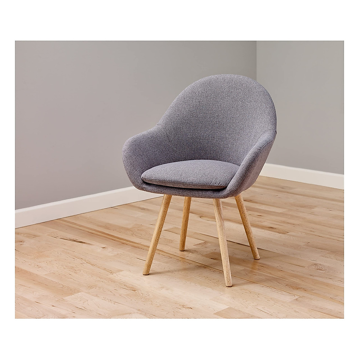 Scotch Gripping Pads, 8 Pcs, 1.5" inch Round Pads, Self-Adhesive, Stabilizes Appliances on Floors and Tabletops, Textured Pads Deliver Reliable Traction, Non-Slip Furniture Pads (SP940-NA)