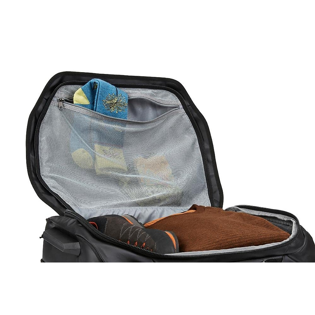 Thule Chasm Carry On, Black