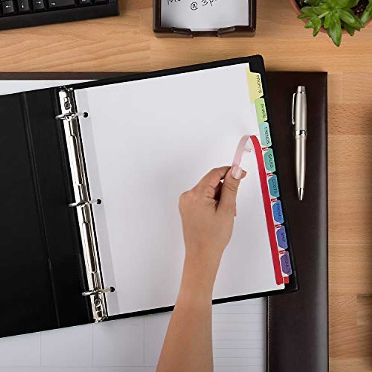 Avery Recipe Organizer Starter Kit, 8 Tab Dividers, 5 Recipe Card Protectors, 10 Sheet Protectors (19915)