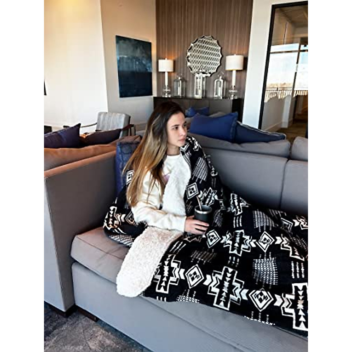 Inca Aztec Sherpa Weighted Warm Blanket | Southwest Indian Navajo Boho Style | Native Woven Western Cozy Bedding Cover | Plush Faux Alpaca | Luxurious Winter Blanket (Obsidian Black)