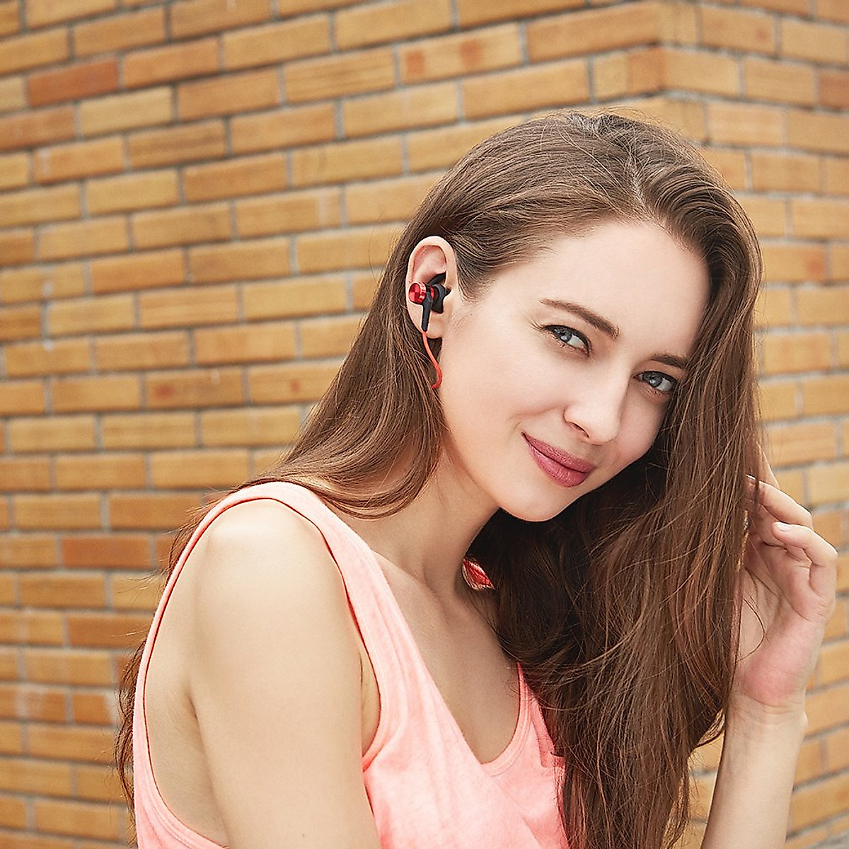 1MORE iBFree in-Ear Earphones Wireless Sport Headphones Bluetooth CSR, IPX 4 Waterproof, Secure Fit in-Line Remote Gym Running Workout - Red