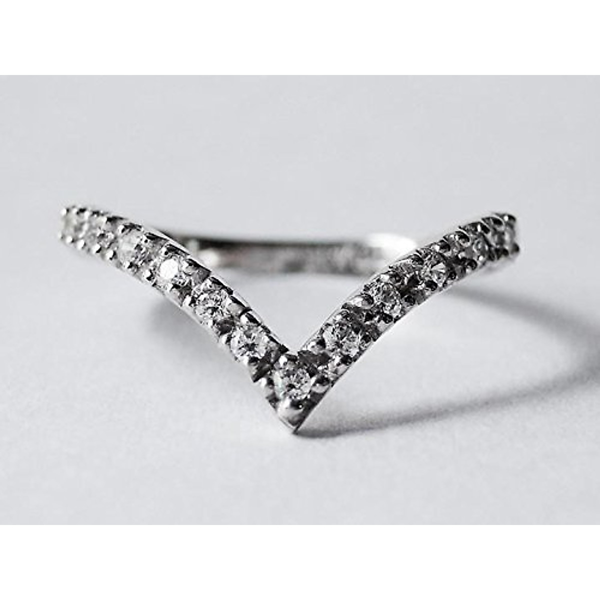 SOVATS Chevron Thumb Ring for Women Set with White Cubic Zirconia 925 Sterling Silver Rhodium Plated - Simple, Stylish &Trendy Nickel Free Ring, Size 8