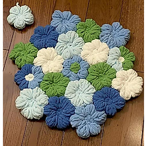 BATELO Blanket Yarn, Thick Chenille Yarn for Crocheting & Knitting, 6 Super Bulky, 3.30z/100g, 50yd/45m - Navy