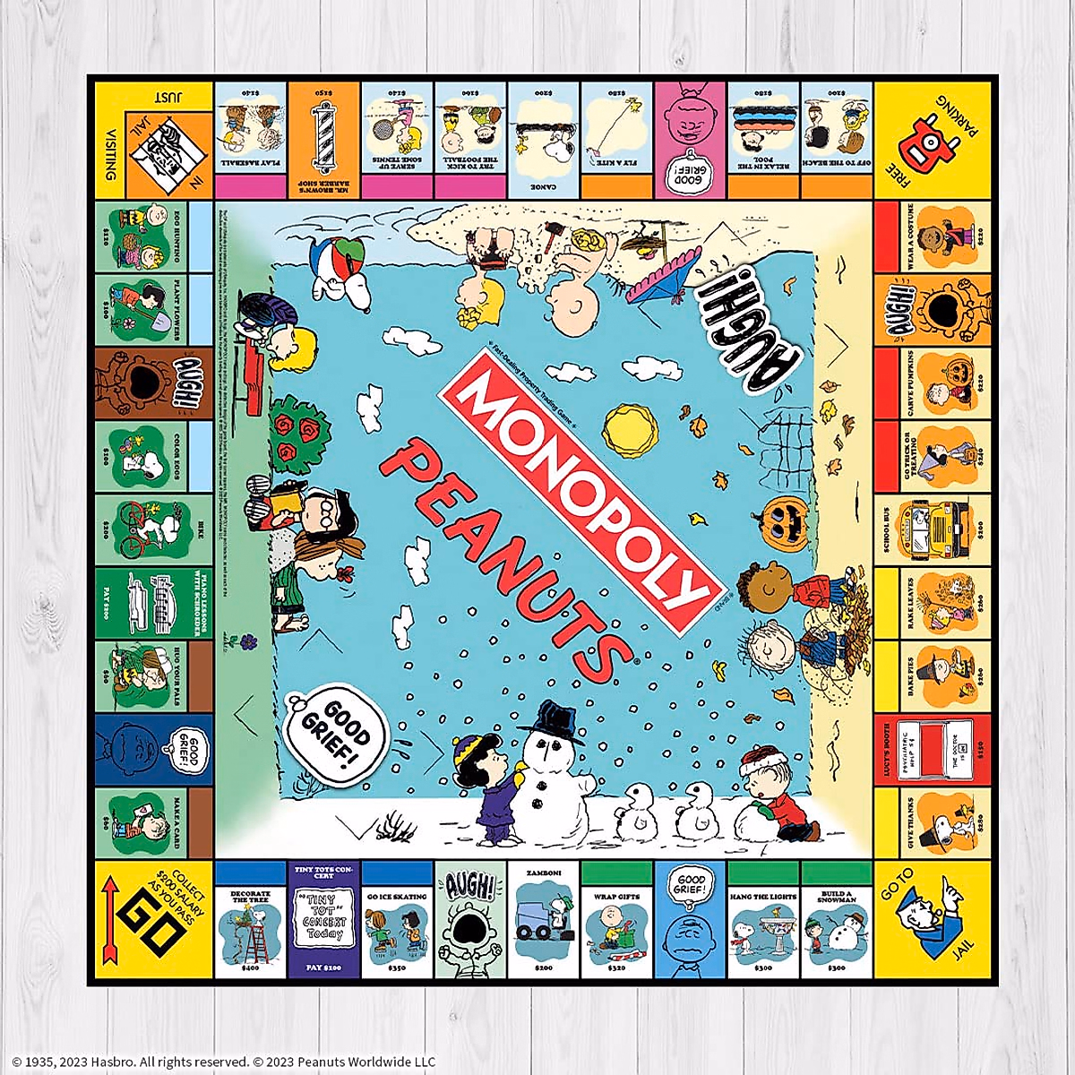 Monopoly Peanuts Board Game, Play as Snoopy on Sled, Baseball Cap, Kite Eating Tree & More, Officially Licensed and Collectible Monopoly Game Based On The Famous Comic Strip Peanuts