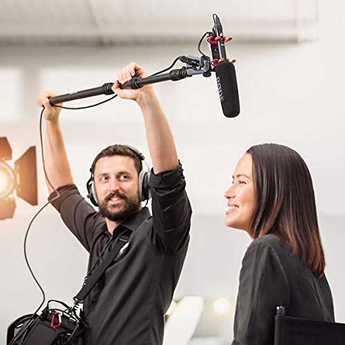 Rode NTG5 Shotgun Condenser Microphone Kit,Black