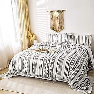 BEDLORE Boho Comforter Set Full/Queen Size, Tufted Gray and White Striped Ball Pom Pom Bedding Set with Tassel Fringe, Farmhouse Shabby Chic Bed Comforter with 2 Pillowshams for All Seasons