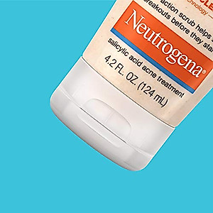 Neutrogena Oil-Free Acne Face Scrub, 2% Salicylic Acid Acne Treatment Medicine, Daily Face Wash to help Prevent Breakouts, Oil Free Exfoliating Facial Cleanser for Acne-Prone Skin, 4.2 fl. oz