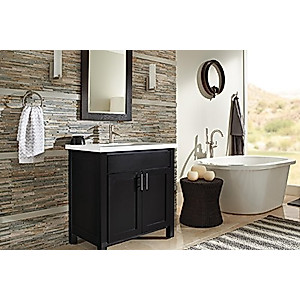 Delta Faucet Trinsic Floor-Mount Freestanding Tub Filler with Hand Held Shower, Stainless T4759-SSFL (Valve Not Included)