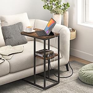 Yoobure C Shaped End Table with Charging Station, Small Side Tables for Living Room, Bedroom, Sofa Table with USB Ports and Outlets for Small Spaces, C Couch Table Rustic Snack Table Bed Side Table