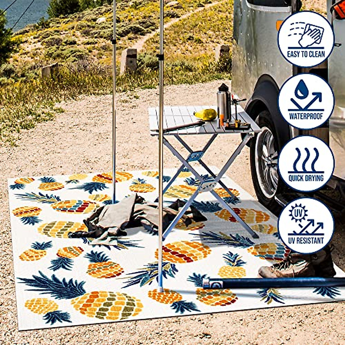 JONATHAN Y AMC117A-5 Ananas Bold Pineapple High-Low Indoor Outdoor Area-Rug, Tropical Coastal Casual Easy-Cleaning,Bedroom,Kitchen,Backyard,Patio,Non Shedding, 5 X 8, Orange/Navy