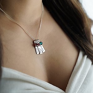 AJ's Collection Unity in Three Personalized Charm Necklace. Customize 3 Sterling Silver Rectangular Pendants with Names of Your Choice. Gifts for Her