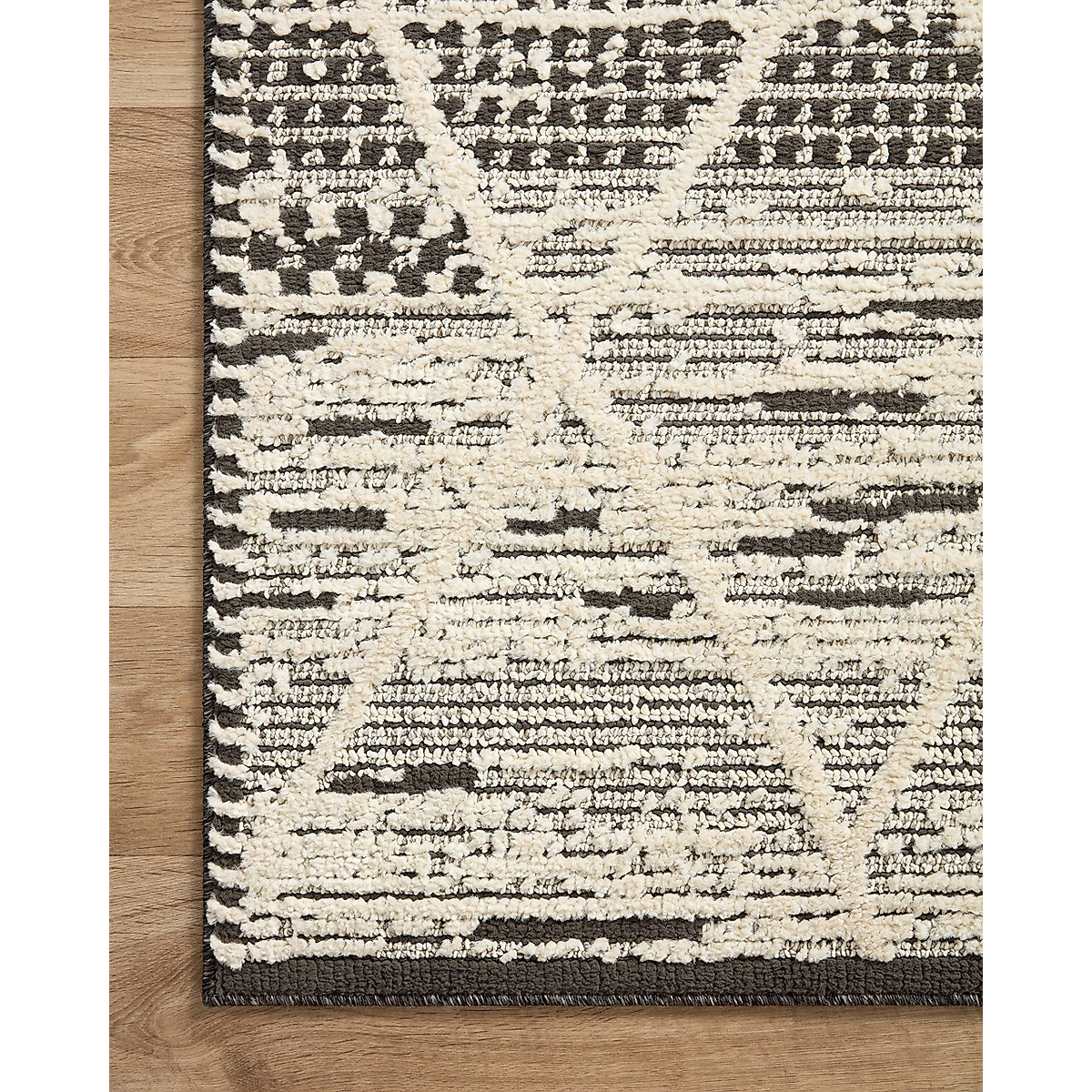 Loloi II Fabian Charcoal/Ivory 7'-10" x 10' Area Rug