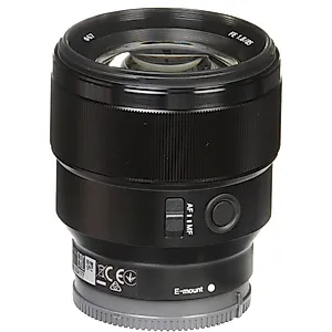 Sony FE 85mm f/1.8 Lens (SEL85F18/2) + Filter Kit + Lens Cap Keeper + Cleaning Kit + More (Renewed)