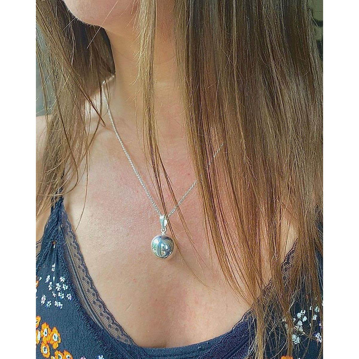 Stimm Harmony Ball Bola Necklace, Anxiety Relief Jewelry for Teens and Adults, Chime Ball Pendant Necklace 20mm - 0.78inch