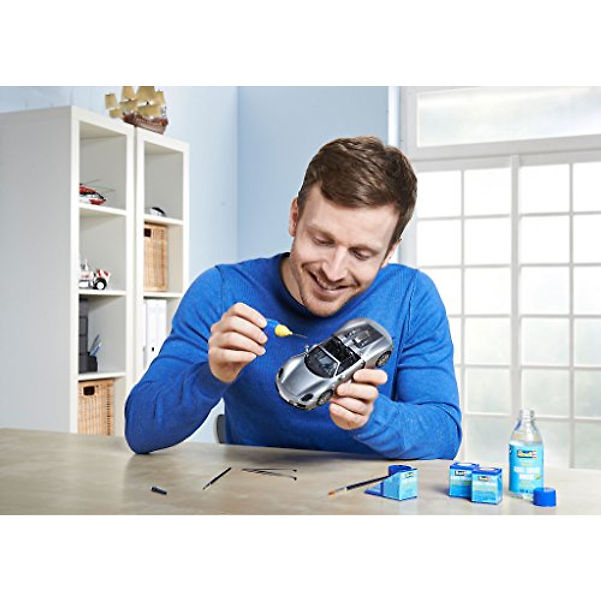 Revell of Germany 07026 Porsche 918 Spyder Model Kit, 19.4 cm Length, Various