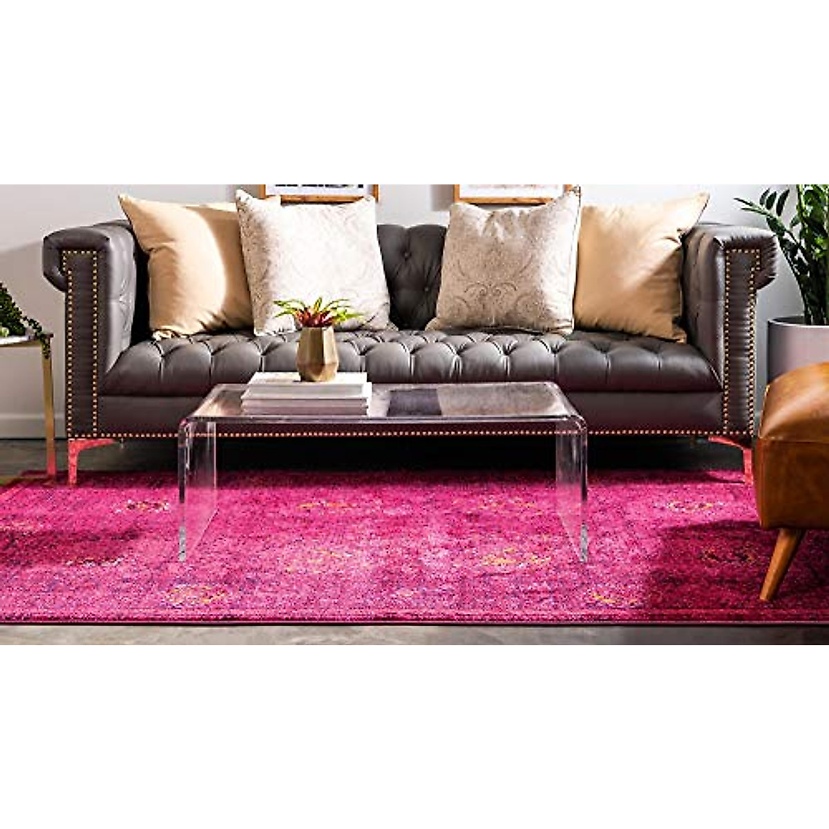 Rugs.com Fleur Collection Rug – 4' x 6' Red Medium-Pile Rug Perfect for Entryways, Kitchens, Breakfast Nooks, Accent Pieces