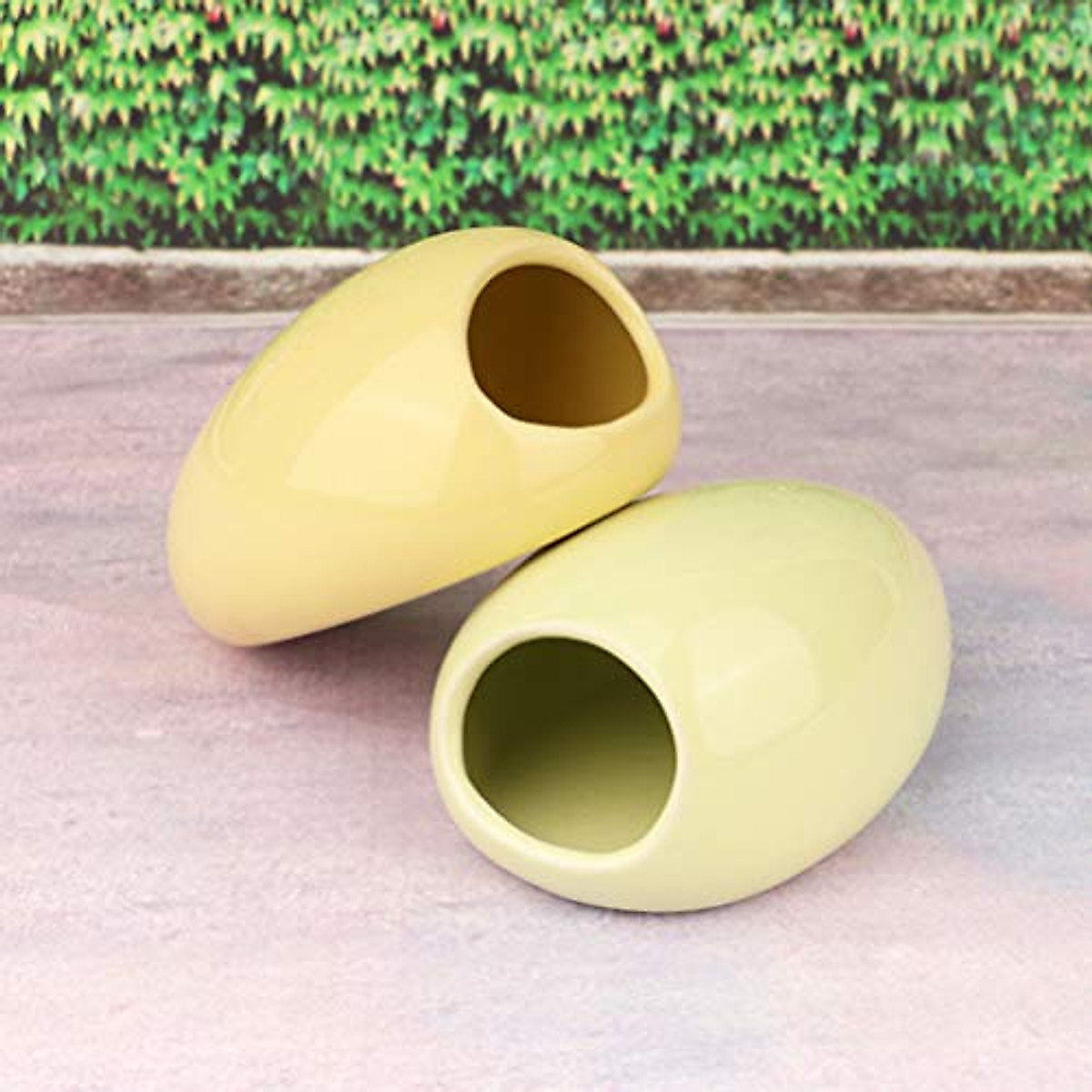 POPETPOP Guinea Pig Hamster Hideout Ceramic Cartoon Hamster House Chinchilla Mini Hut Small Pet Animals Hideout Cage House Summer Cool Hideout Guinea Pig Bedding
