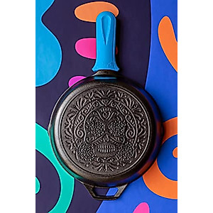 Lodge Seasoned Cast Iron Sugar Skull Skillet with Handle Holder Black 10.25 Inch