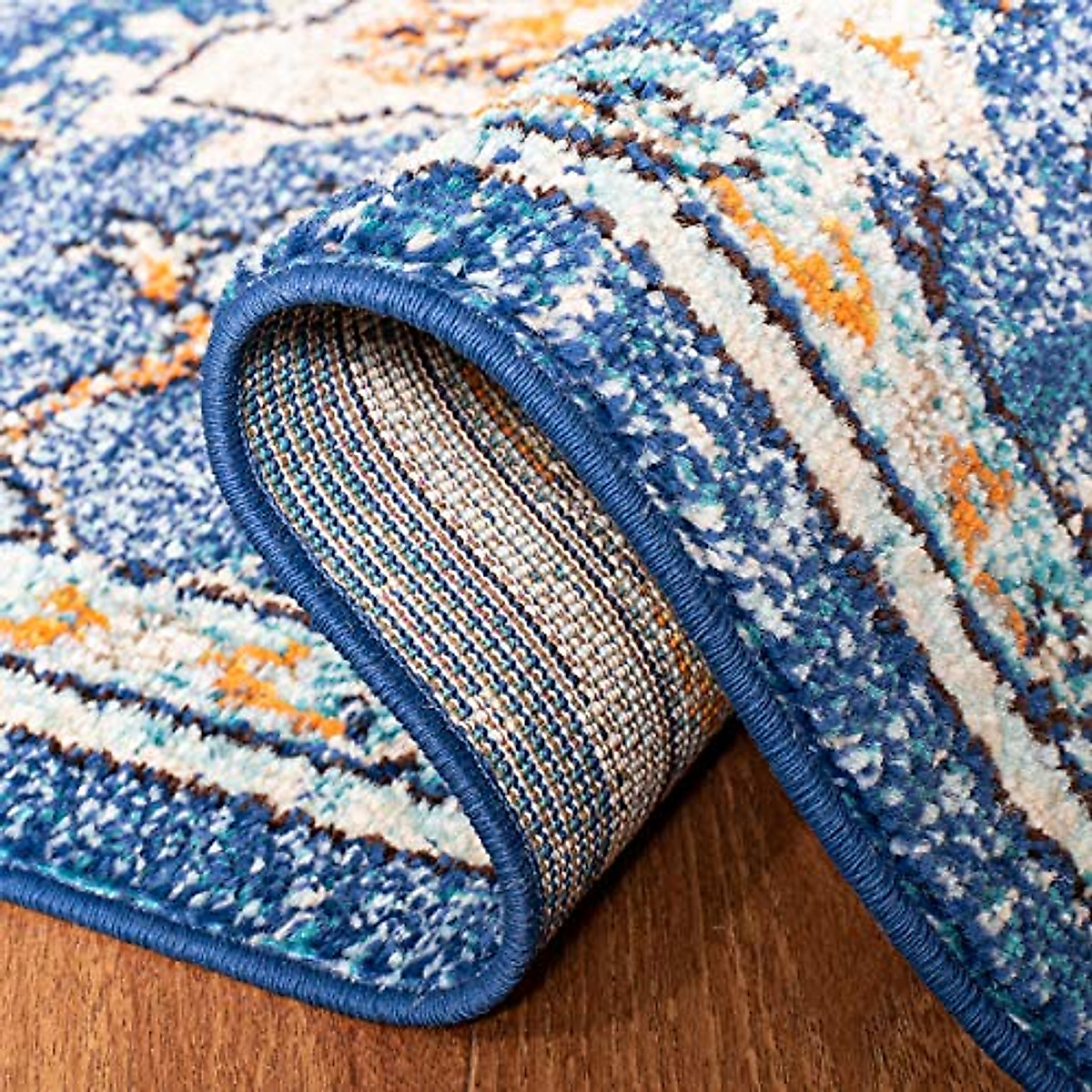 SAFAVIEH Madison Collection Area Rug - 5'3" x 7'6", Blue & Light Blue, Boho Chic Medallion Distressed Design, Non-Shedding & Easy Care, Ideal for High Traffic Areas in Living Room, Bedroom (MAD473M)