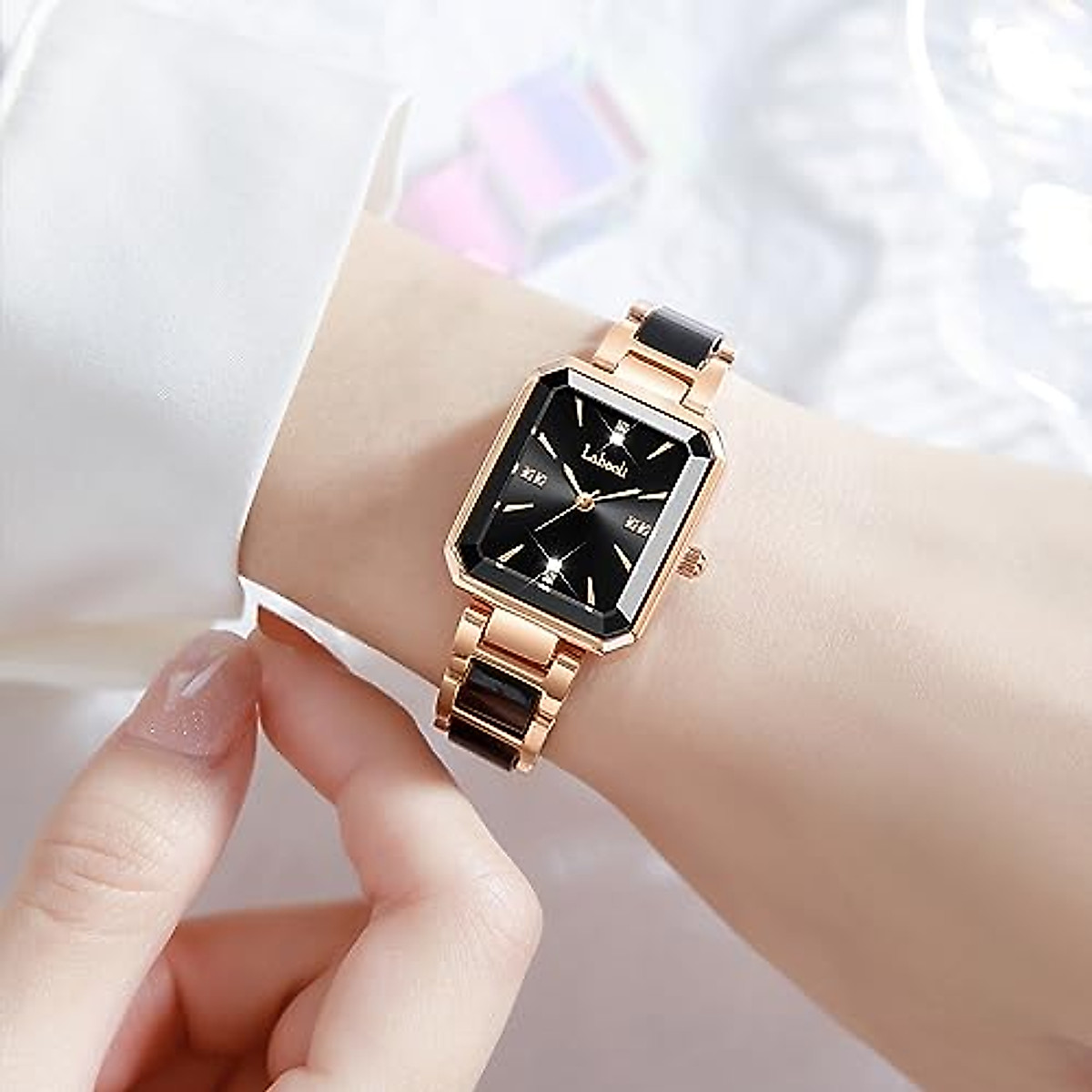 devaco Stainless Steel Rose Gold Diamond Quartz Wristwatch, Fashionable Square Waterproof Date Ladies' Watch (Black-glod)