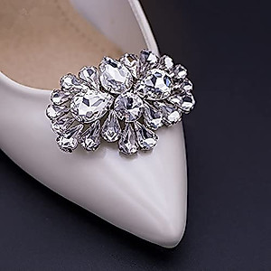 Ruihfas 2Pcs Bling Bling Crystal Rhinestones Wedding Party Prom Shoe Clips Buckles Decorations for Women 1.57×2.44inch