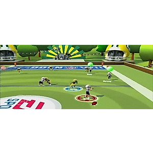 Madden NFL 09 All-Play - Nintendo Wii (Renewed)