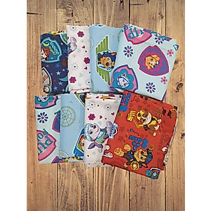 4 Fat Quarters - Assorted Paw Patrol Fat Quarter Bundle
