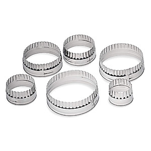 husMait Stainless Steel Cookie Cutters - Set of 5 Premium Kitchen Cookie Cutters for Baking Cookies, Donuts and Pastries (Cookie Cutters)