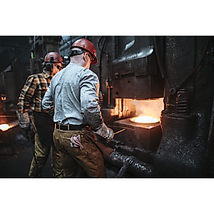 Carhartt Men's 36 Rugged Burnished Leather Box Belts, Black