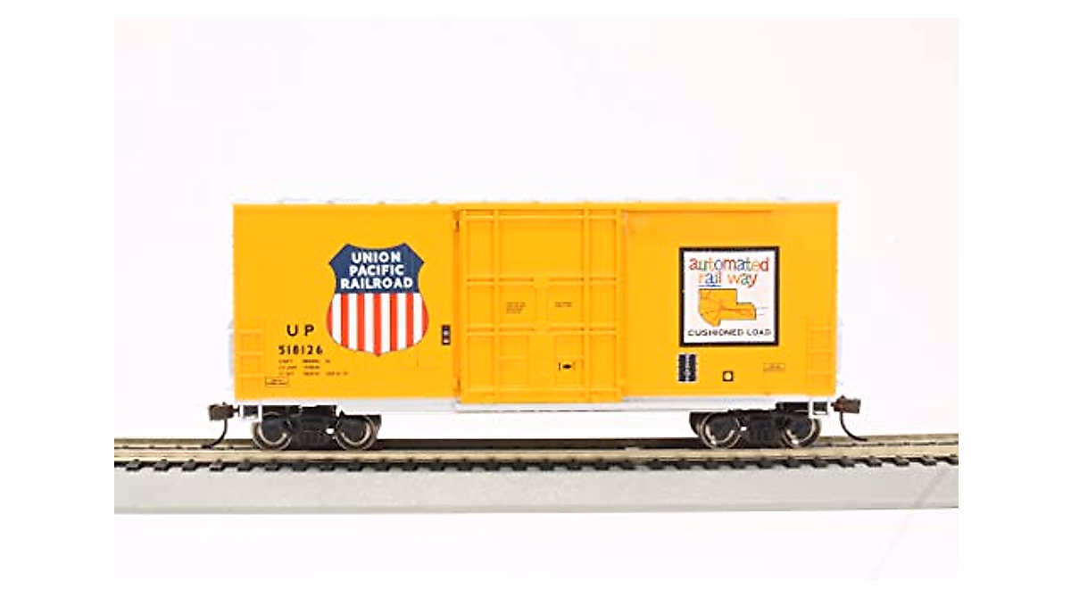 Bachmann Union Pacific HO Scale Box Car - High-Cube