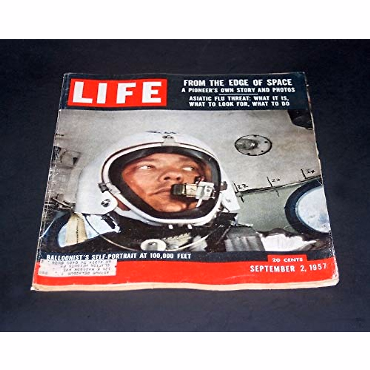 LIFE MAGAZINE SEPTEMBER 2 1957 MAJOR DAVID SIMMONS BALLOONIST'S SELF PORTRAIT