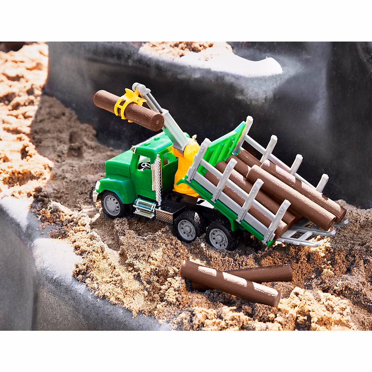 Driven by Battat – Toy Logging Truck For Kids – Contruction Vehicle Toy – Lights & Sounds – Movable Parts – 3 Years + – Micro Logging Truck