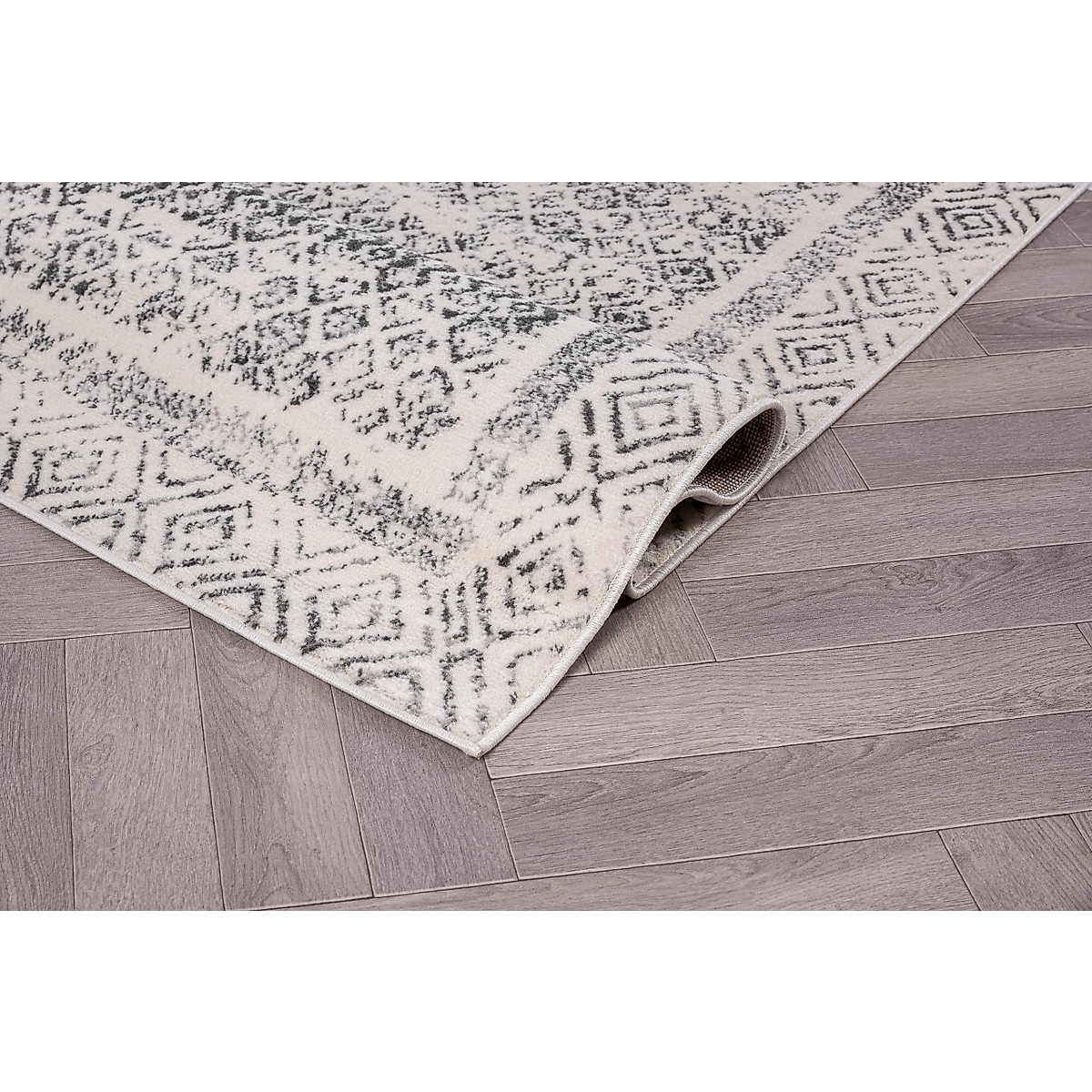 Rugshop Distressed Bohemian Border Stain Resistant Soft Area Rug 7' 10" x 10' Gray