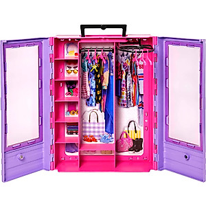 Barbie Fashionistas Playset, Ultimate Closet with 6 Hangers and Multiple Storage Spaces Plus Fold-Out Clothing Rack
